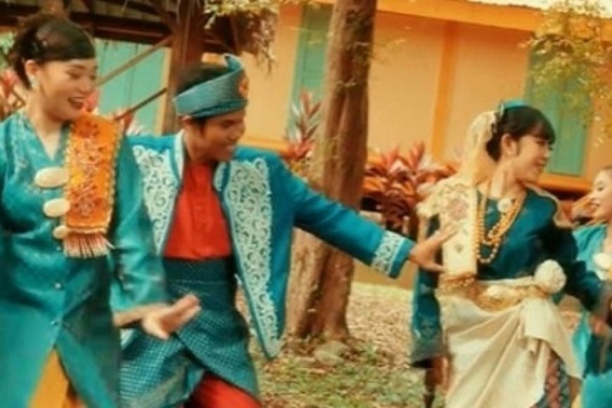 Profil Pui Ting Chin, Penyanyi Malaysia Diduga Jiplak Lagu Pok Ame-Ame ...