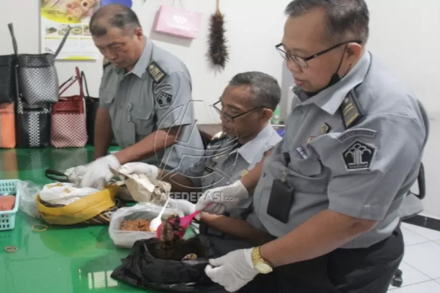 Campurkan Pil Double L ke Sambal Kecap, Dua Pengunjung Lapas Diamankan ...